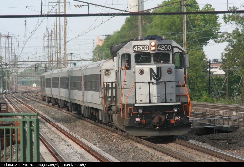 NJT 4200